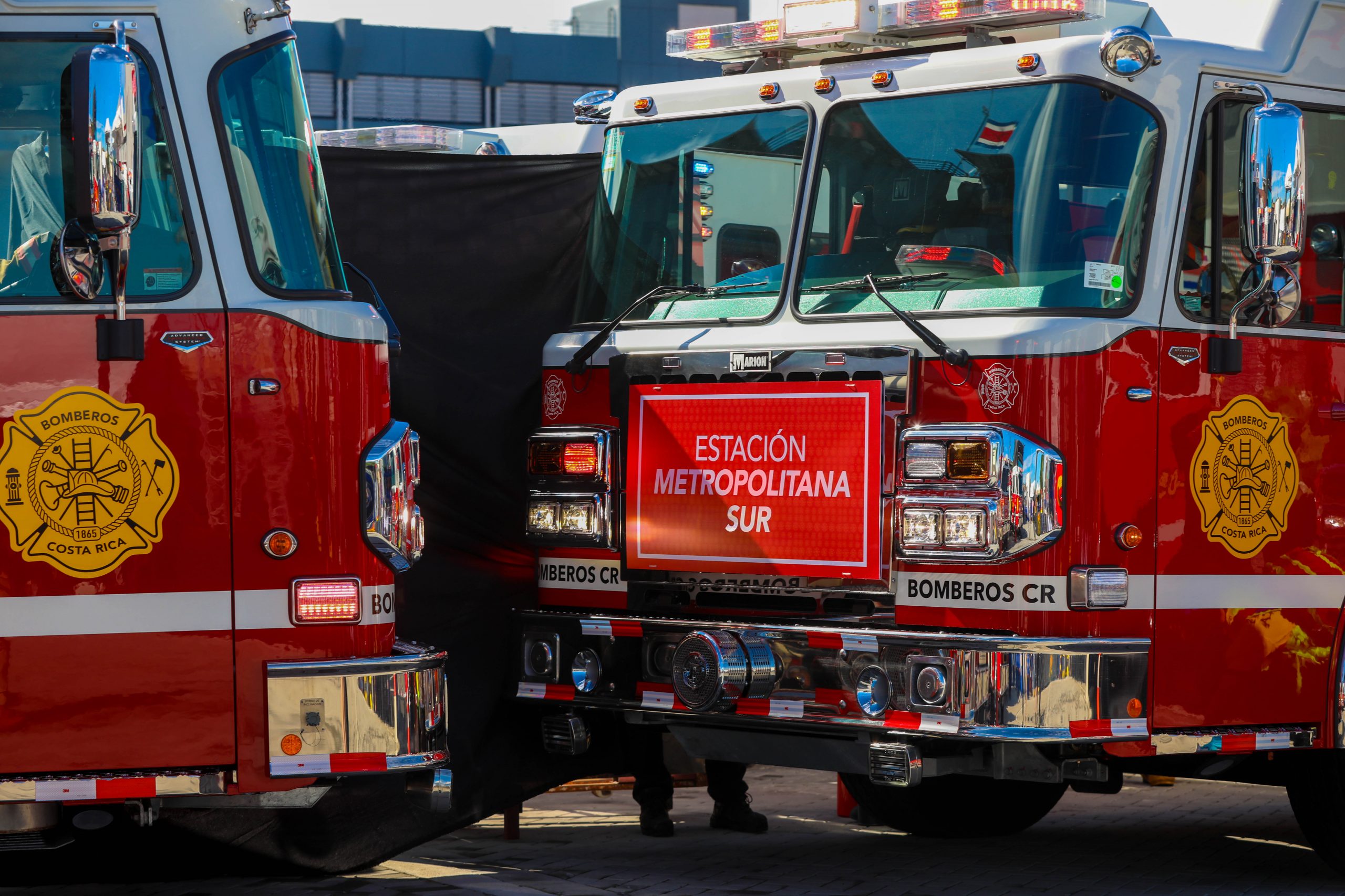 Trece modernas unidades de Bomberos al servicio de Costa Rica # ...