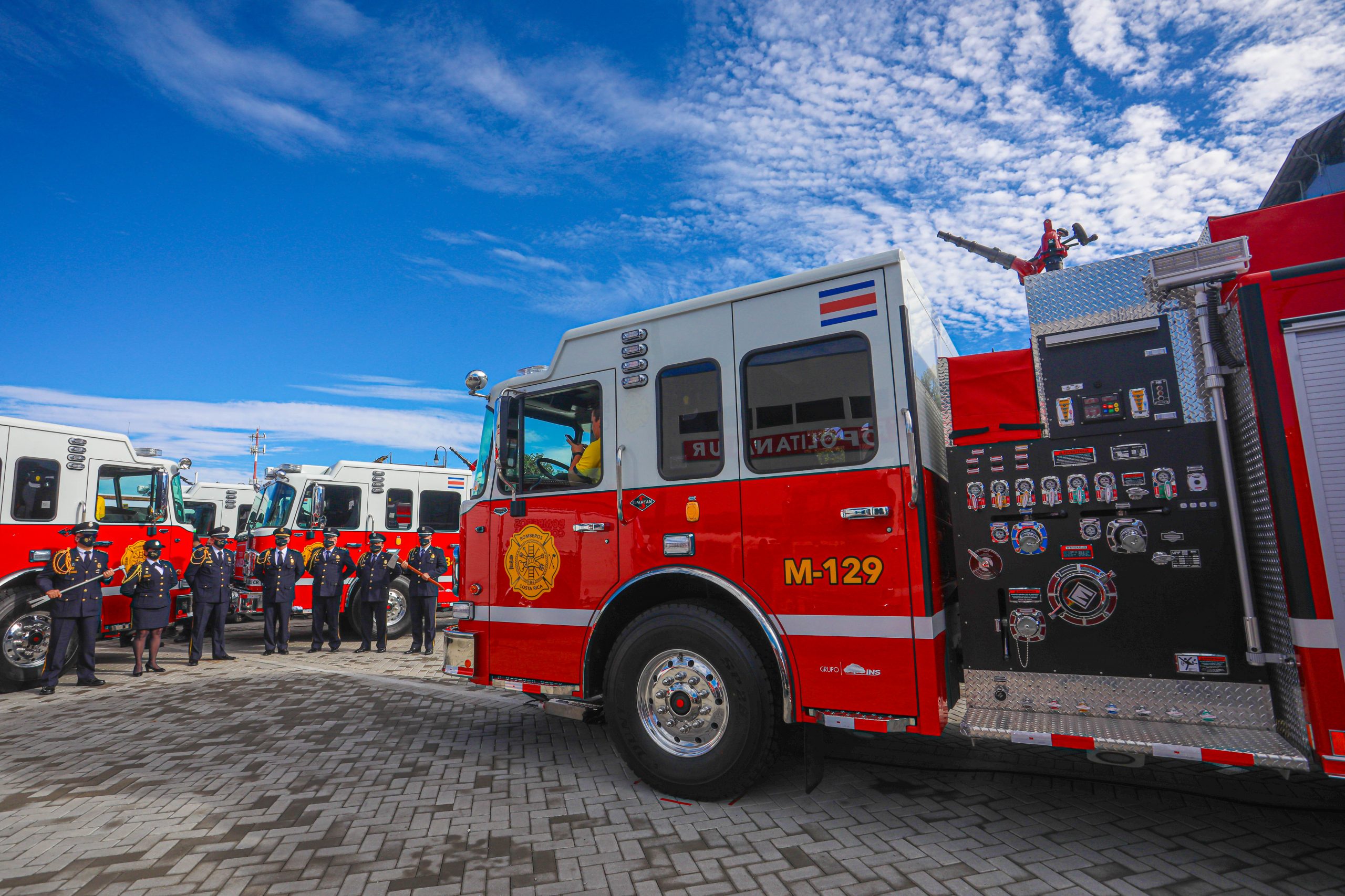Trece modernas unidades de Bomberos al servicio de Costa Rica # ...