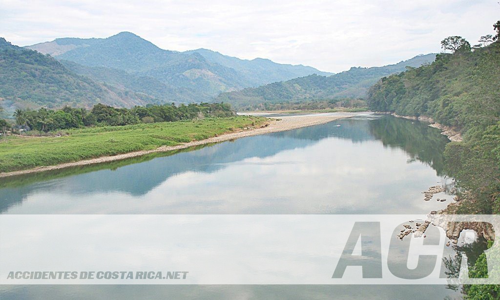 Inicia construcción de dique sobre el Grande de Térraba para proteger a ...